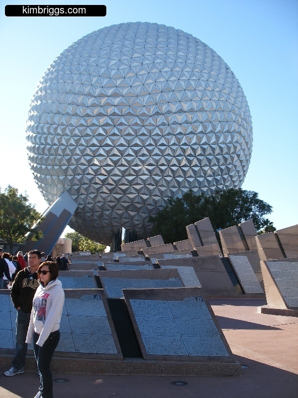 08 Epcot Futureworld - Spaceship Earth - kimbriggs.com